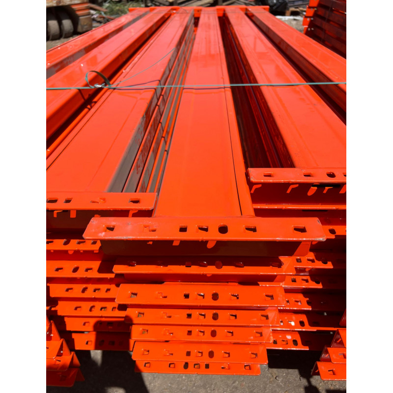 Larguero para estantería en Barcelona