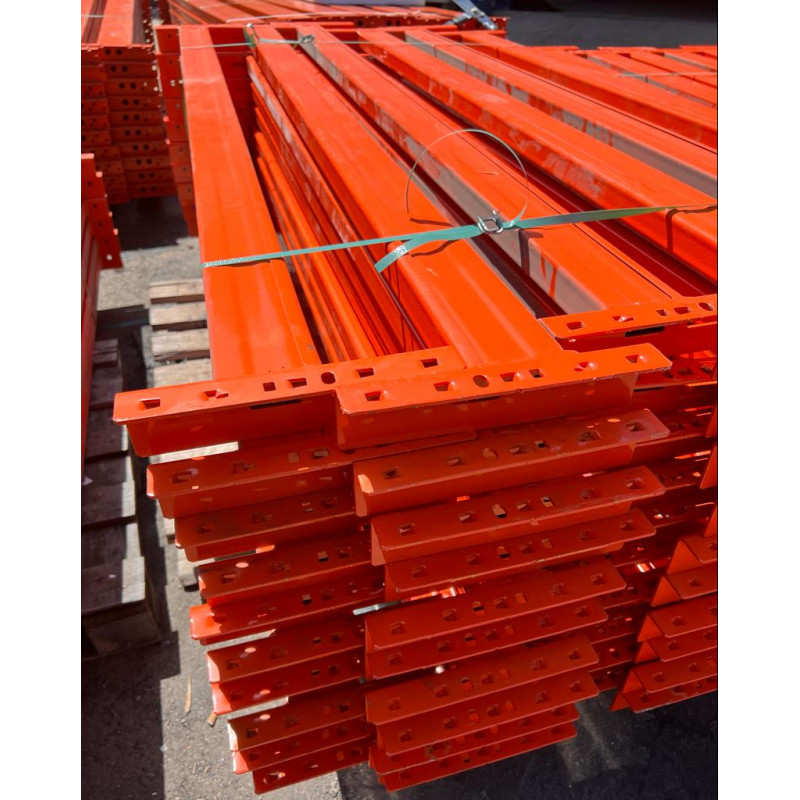 Larguero para estantería en Barcelona