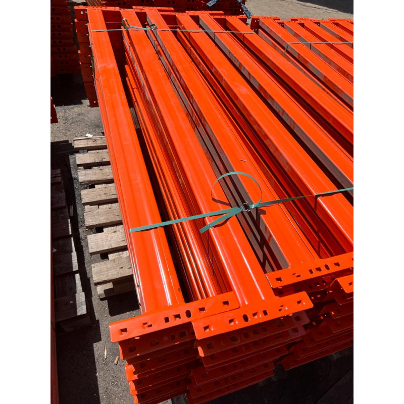 Larguero para estantería en Barcelona